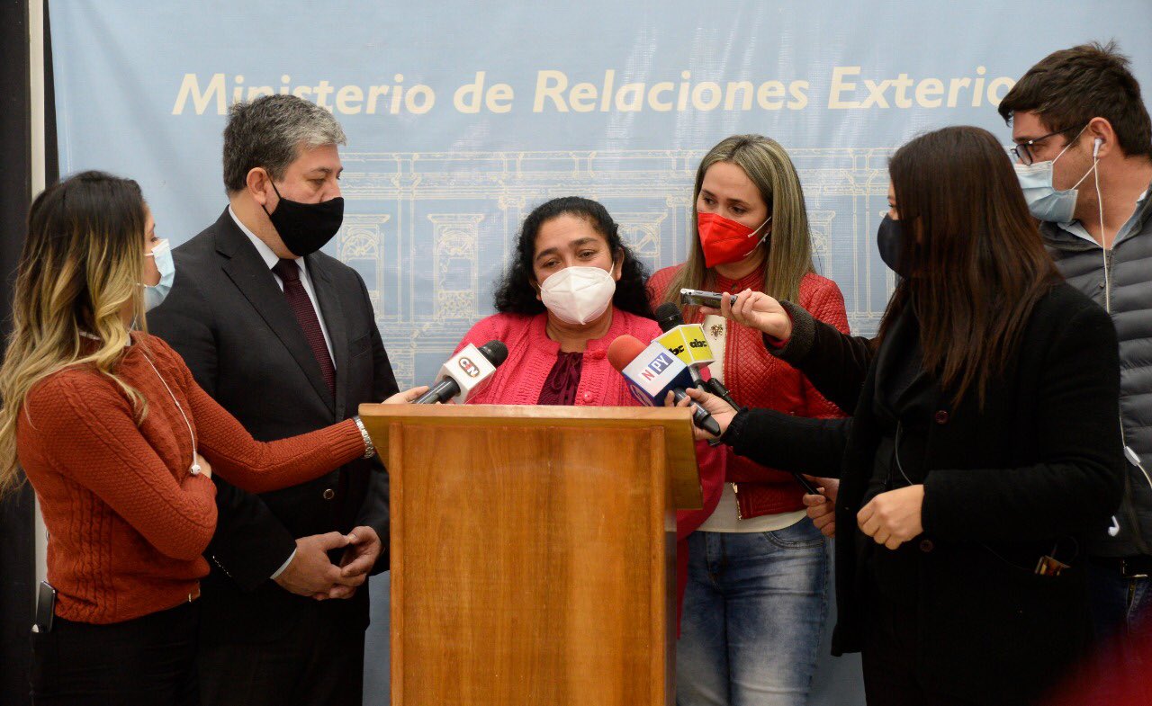 Mamá de Leidy Luna viajará este sábado a Miami - trece